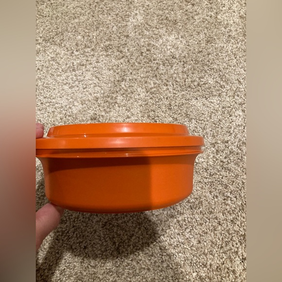 Tupperware | Kitchen | Vintage Tupperware Orange Seal Serve Bowl Lid ...